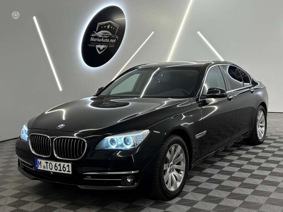 Melns BMW 730 2012 Marijampole, ar dzinēja tilpumu 2.99 L un nobraukumu 272 tūkst. km par 12450 €, foto 20 vietnē AUTOMOTO.COM.LV