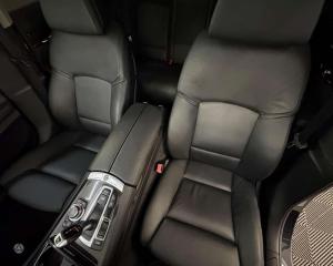 Melns BMW 730 2012 Marijampole, ar dzinēja tilpumu 2.99 L un nobraukumu 272 tūkst. km par 12450 €, foto 25 vietnē AUTOMOTO.COM.LV