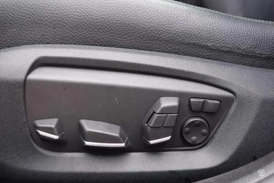 Melns BMW 730 2012 Viļņa, ar dzinēja tilpumu 2.99 L un nobraukumu 272 tūkst. km par 12750 €, foto 15 vietnē AUTOMOTO.COM.LV