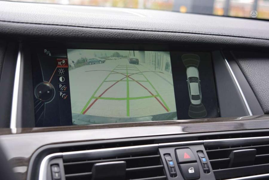 Melns BMW 730 2012 Viļņa, ar dzinēja tilpumu 2.99 L un nobraukumu 272 tūkst. km par 12750 €, foto 21 vietnē AUTOMOTO.COM.LV