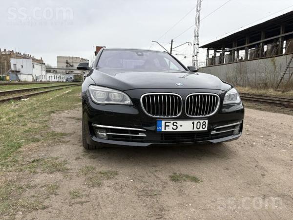 Черный БМВ 730 2012 в Рига, объемом двигателя 3.00 л и пробегом 395 тыс. км за 15250 €, фото 2 на AUTOMOTO.COM.LV