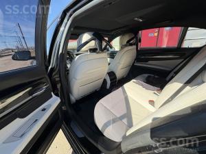 Melns BMW 730 2012 Rīga, ar dzinēja tilpumu 3.00 L un nobraukumu 395 tūkst. km par 15250 €, foto 15 vietnē AUTOMOTO.COM.LV