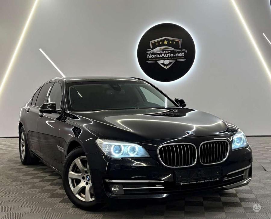 Melns BMW 730 2012 Marijampole, ar dzinēja tilpumu 2.99 L un nobraukumu 270 tūkst. km par 10999 €, foto 1 vietnē AUTOMOTO.COM.LV
