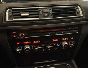 Melns BMW 730 2012 Marijampole, ar dzinēja tilpumu 2.99 L un nobraukumu 270 tūkst. km par 10999 €, foto 12 vietnē AUTOMOTO.COM.LV