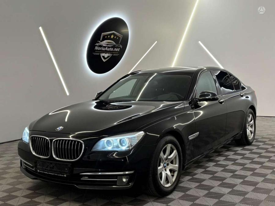 Melns BMW 730 2012 Marijampole, ar dzinēja tilpumu 2.99 L un nobraukumu 270 tūkst. km par 10999 €, foto 23 vietnē AUTOMOTO.COM.LV