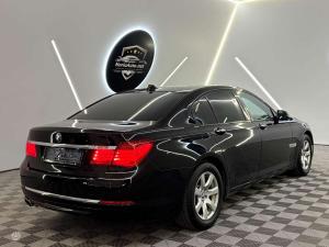 Melns BMW 730 2012 Marijampole, ar dzinēja tilpumu 2.99 L un nobraukumu 270 tūkst. km par 10999 €, foto 31 vietnē AUTOMOTO.COM.LV