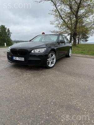 Черный БМВ 730 2013 в Айзкраукле, объемом двигателя 3.00 л и пробегом 180 тыс. км за 16970 €, фото 4 на AUTOMOTO.COM.LV