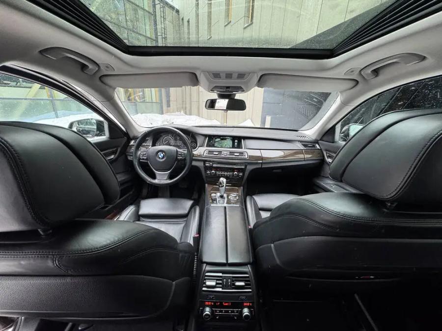Melns BMW 730 2013 Rīga, ar dzinēja tilpumu 3.00 L un nobraukumu 214 tūkst. km par 17500 €, foto 13 vietnē AUTOMOTO.COM.LV