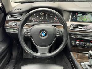 Melns BMW 730 2013 Rīga, ar dzinēja tilpumu 3.00 L un nobraukumu 214 tūkst. km par 17500 €, foto 20 vietnē AUTOMOTO.COM.LV