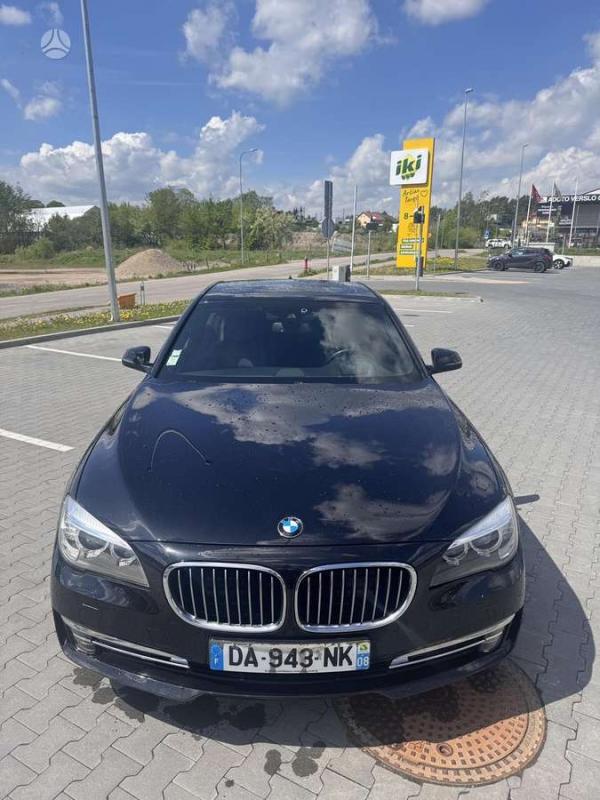 Melns BMW 730 2013 Kauņa, ar dzinēja tilpumu 2.99 L un nobraukumu 300 tūkst. km par 10950 €, foto 9 vietnē AUTOMOTO.COM.LV