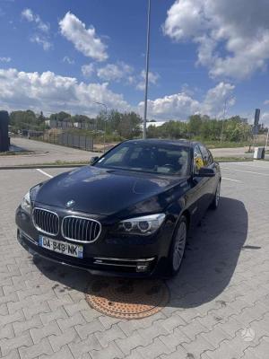 Black BMW 730 2013 in Kaunas, with an engine capacity of 2.99 L and mileage of 300 thousand km for 10950 €, photo  on AUTOMOTO.COM.LV