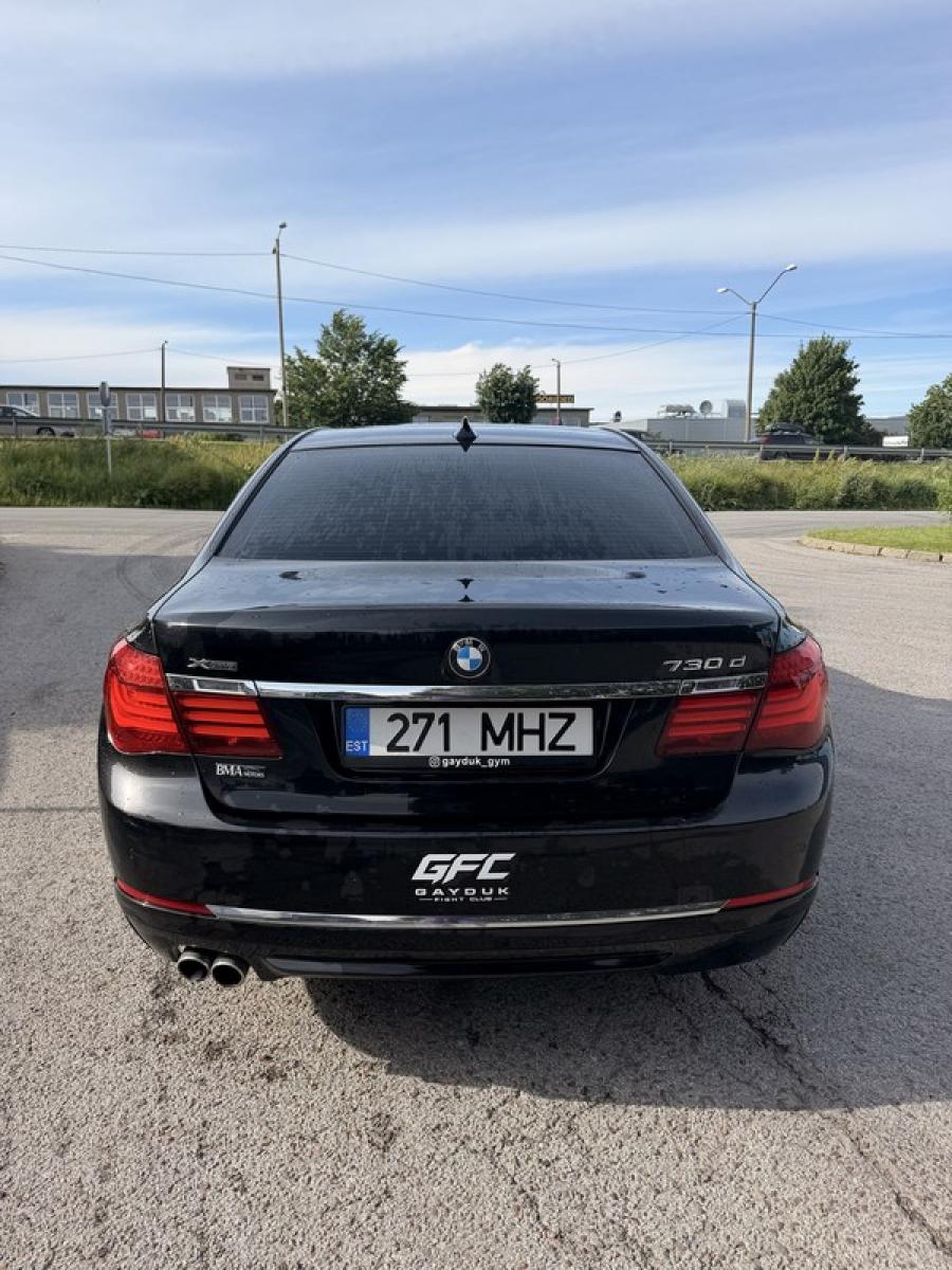 Black BMW 730 2013 in Tallinn, with an engine capacity of 3.00 L and mileage of 227 thousand km for 15800 €, photo 14 on AUTOMOTO.COM.LV