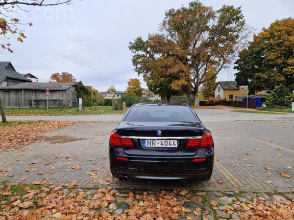 Melns BMW 730 2013 Ogre, ar dzinēja tilpumu 3.00 L un nobraukumu 259 tūkst. km par 12400 €, foto 8 vietnē AUTOMOTO.COM.LV