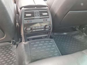 Black BMW 730 2013 in Klaipeda, with an engine capacity of 2.99 L and mileage of 266 thousand km for 13500 €, photo 19 on AUTOMOTO.COM.LV