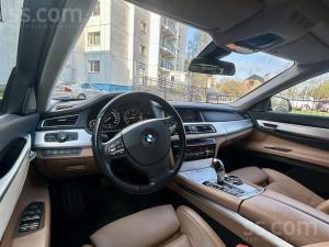 Melns BMW 730 2014 Rīga, ar dzinēja tilpumu 3.00 L un nobraukumu 0 tūkst. km par 14500 €, foto 9 vietnē AUTOMOTO.COM.LV