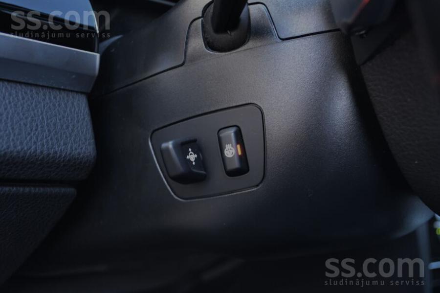 Melns BMW 730 2014 Jelgava, ar dzinēja tilpumu 3.00 L un nobraukumu 211 tūkst. km par 16190 €, foto 15 vietnē AUTOMOTO.COM.LV