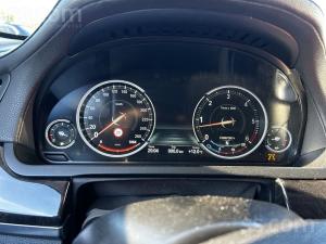 Black BMW 730 2014 in Riga, with an engine capacity of 3.00 L and mileage of 317 thousand km for 13200 €, photo 12 on AUTOMOTO.COM.LV
