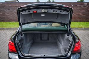 Black BMW 730 2014 in Marijampole, with an engine capacity of 2.99 L and mileage of 294 thousand km for 14950 €, photo 16 on AUTOMOTO.COM.LV