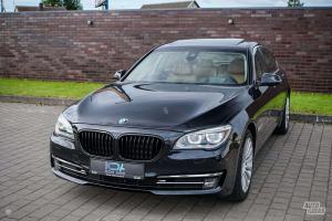 Melns BMW 730 2014 Kauņa, ar dzinēja tilpumu 3.00 L un nobraukumu 294 tūkst. km par 14250 €, foto 5 vietnē AUTOMOTO.COM.LV