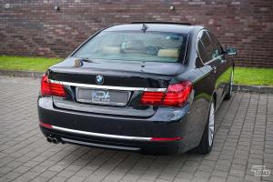 Melns BMW 730 2014 Kauņa, ar dzinēja tilpumu 3.00 L un nobraukumu 294 tūkst. km par 14250 €, foto 13 vietnē AUTOMOTO.COM.LV