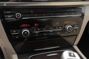 Black BMW 730 2014 in Vilnius, with an engine capacity of 2.99 L and mileage of 218 thousand km for 11250 €, photo 28 on AUTOMOTO.COM.LV