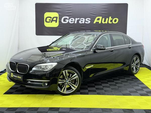 Black BMW 730 2015 in Avizieniai, with an engine capacity of 3.00 L and mileage of 240 thousand km for 13990 €, photo 1 on AUTOMOTO.COM.LV