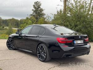 Melns BMW 730 2015 Rēzekne, ar dzinēja tilpumu 3.00 L un nobraukumu 287 tūkst. km par 23990 €, foto 17 vietnē AUTOMOTO.COM.LV