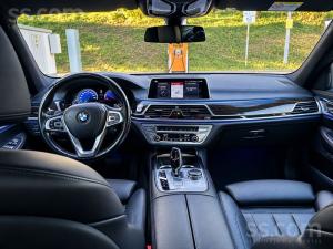 Melns BMW 730 2015 Rēzekne, ar dzinēja tilpumu 3.00 L un nobraukumu 287 tūkst. km par 23990 €, foto 25 vietnē AUTOMOTO.COM.LV