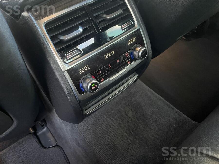 Melns BMW 730 2015 Rēzekne, ar dzinēja tilpumu 3.00 L un nobraukumu 287 tūkst. km par 23990 €, foto 33 vietnē AUTOMOTO.COM.LV