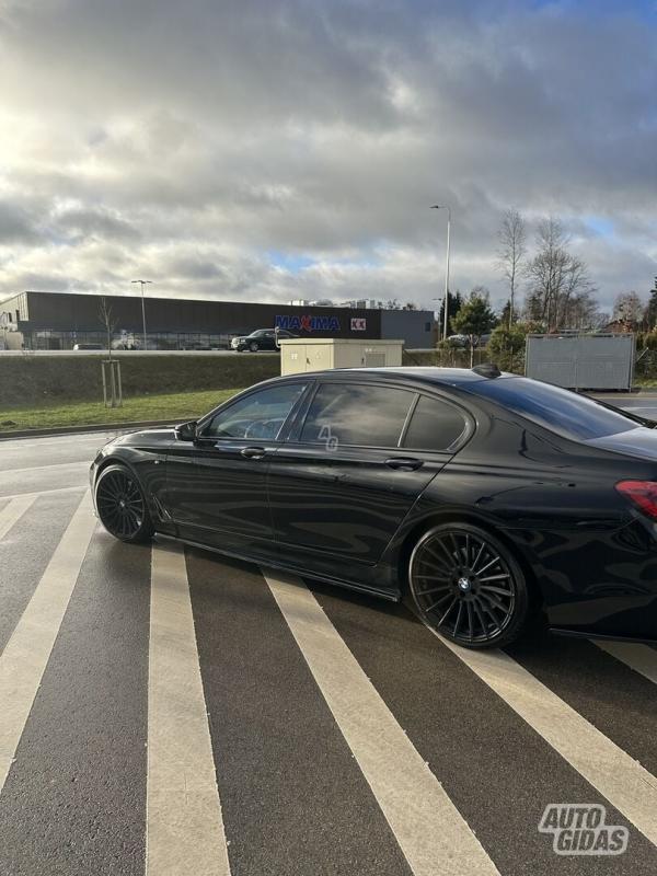 Melns BMW 730 2016 Kauņa, ar dzinēja tilpumu 3.00 L un nobraukumu 245 tūkst. km par 26000 €, foto 8 vietnē AUTOMOTO.COM.LV
