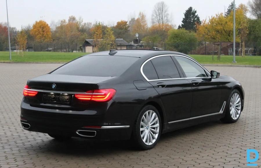 Melns BMW 730 2016 Rīga, ar dzinēja tilpumu 3.00 L un nobraukumu 225 tūkst. km par 21900 €, foto 4 vietnē AUTOMOTO.COM.LV