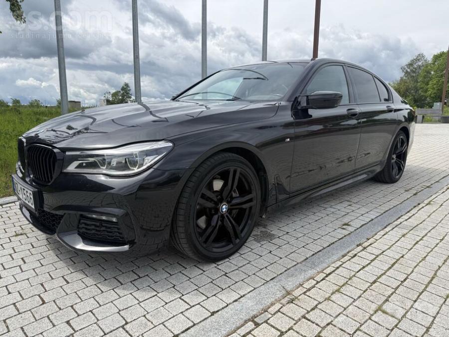 Melns BMW 730 2016 Rēzekne, ar dzinēja tilpumu 3.00 L un nobraukumu 236 tūkst. km par 27000 €, foto 4 vietnē AUTOMOTO.COM.LV