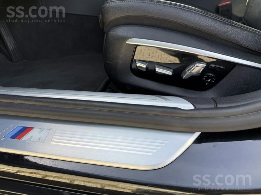 Melns BMW 730 2016 Rēzekne, ar dzinēja tilpumu 3.00 L un nobraukumu 236 tūkst. km par 27000 €, foto 12 vietnē AUTOMOTO.COM.LV