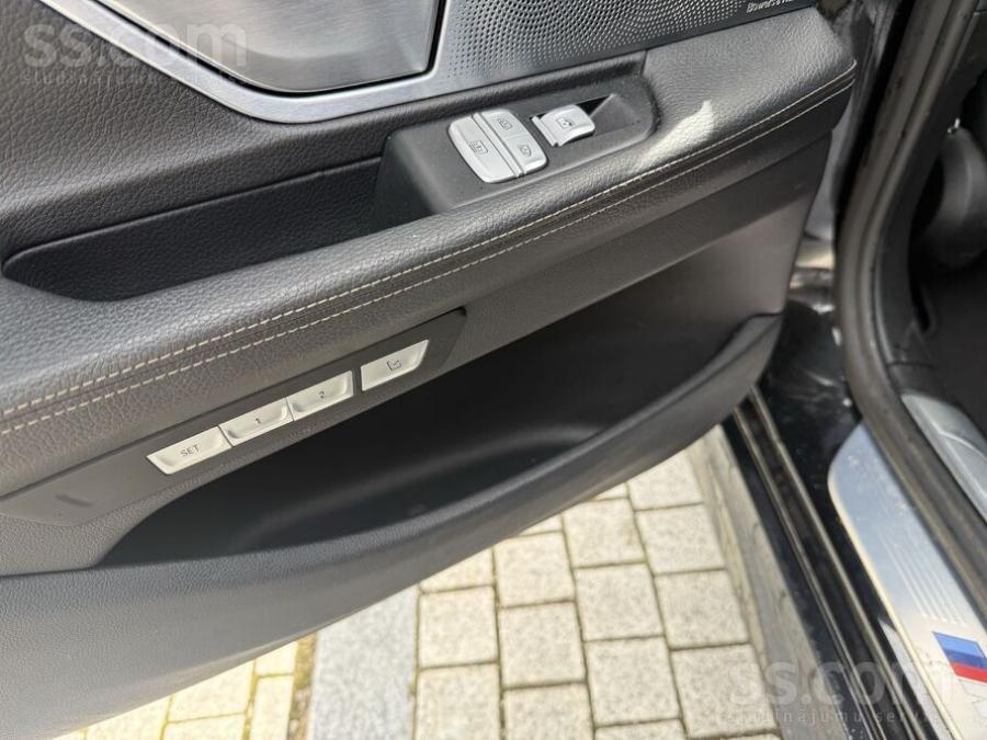 Melns BMW 730 2016 Rēzekne, ar dzinēja tilpumu 3.00 L un nobraukumu 236 tūkst. km par 27000 €, foto 14 vietnē AUTOMOTO.COM.LV