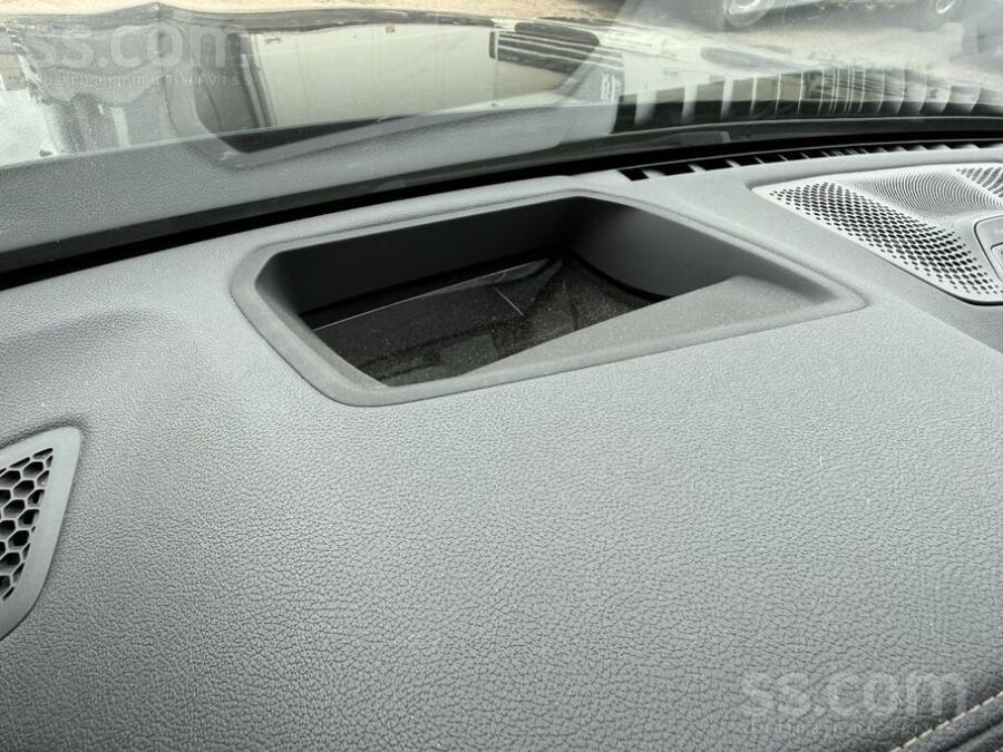 Melns BMW 730 2016 Rēzekne, ar dzinēja tilpumu 3.00 L un nobraukumu 236 tūkst. km par 27000 €, foto 15 vietnē AUTOMOTO.COM.LV