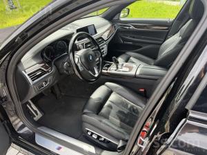 Melns BMW 730 2016 Rēzekne, ar dzinēja tilpumu 3.00 L un nobraukumu 236 tūkst. km par 27000 €, foto 19 vietnē AUTOMOTO.COM.LV
