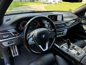 Black BMW 730 2016 in Riga, with an engine capacity of 3.00 L and mileage of 188 thousand km for 31490 €, photo 12 on AUTOMOTO.COM.LV