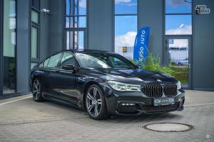 Melns BMW 730 2016 Kauņa, ar dzinēja tilpumu 3.00 L un nobraukumu 287 tūkst. km par 20950 €, foto  vietnē AUTOMOTO.COM.LV