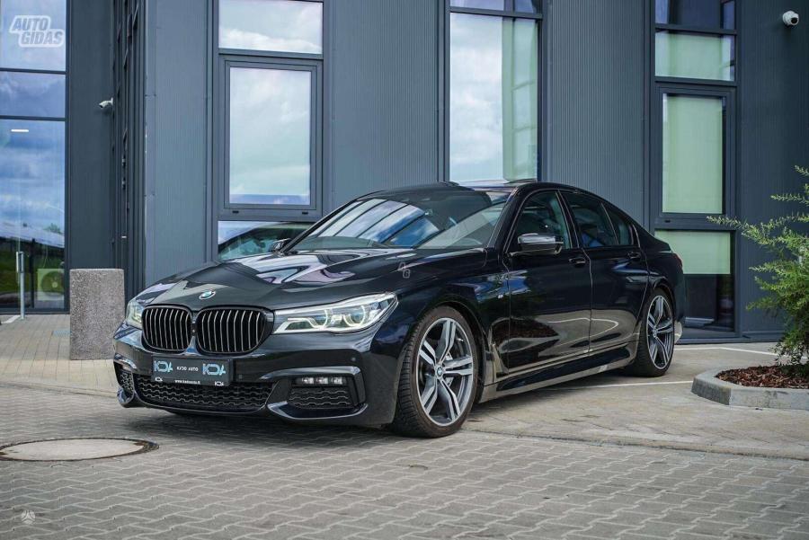 Black BMW 730 2016 in Kaunas, with an engine capacity of 3.00 L and mileage of 287 thousand km for 20950 €, photo 3 on AUTOMOTO.COM.LV
