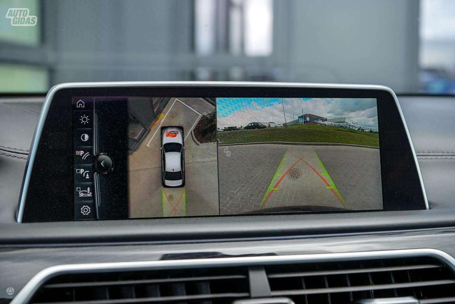 Black BMW 730 2016 in Kaunas, with an engine capacity of 3.00 L and mileage of 287 thousand km for 20950 €, photo 21 on AUTOMOTO.COM.LV