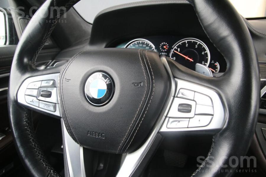 Melns BMW 730 2016 Rīga, ar dzinēja tilpumu 3.00 L un nobraukumu 94 tūkst. km par 33300 €, foto 13 vietnē AUTOMOTO.COM.LV