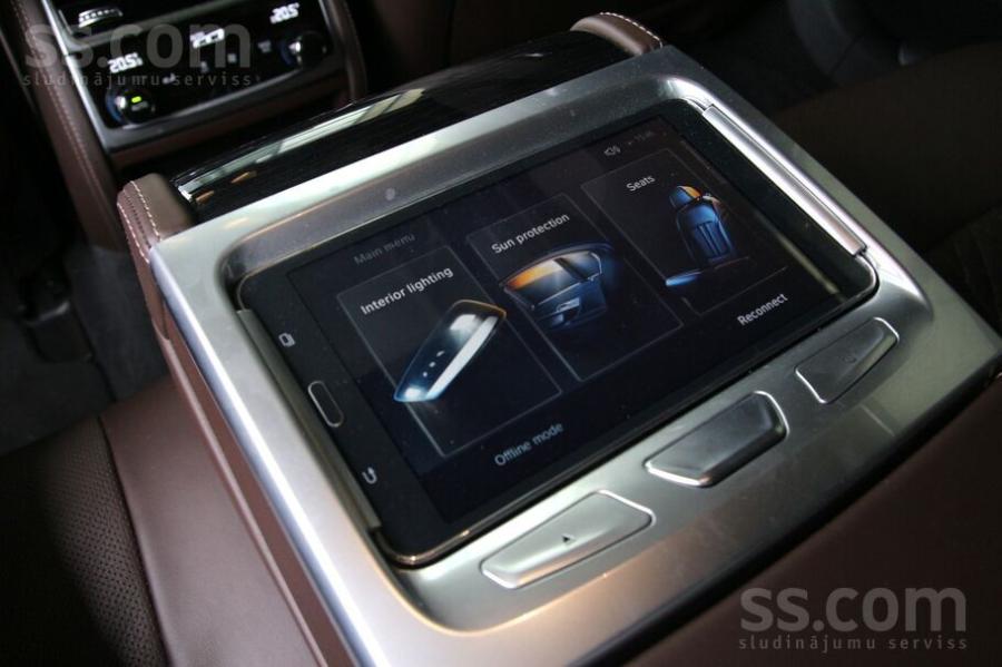 Melns BMW 730 2016 Rīga, ar dzinēja tilpumu 3.00 L un nobraukumu 94 tūkst. km par 33300 €, foto 22 vietnē AUTOMOTO.COM.LV