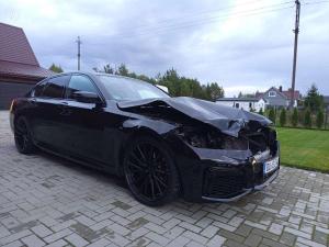 Melns BMW 730 2016 Viļņa, ar dzinēja tilpumu 2.99 L un nobraukumu 239 tūkst. km par 15500 €, foto 7 vietnē AUTOMOTO.COM.LV