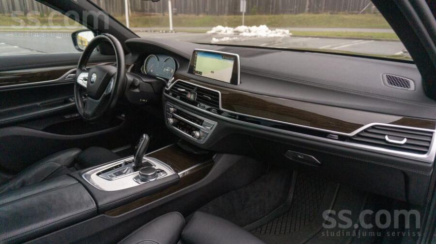 Melns BMW 730 2017 Rīga, ar dzinēja tilpumu 3.00 L un nobraukumu 265 tūkst. km par 23990 €, foto 11 vietnē AUTOMOTO.COM.LV
