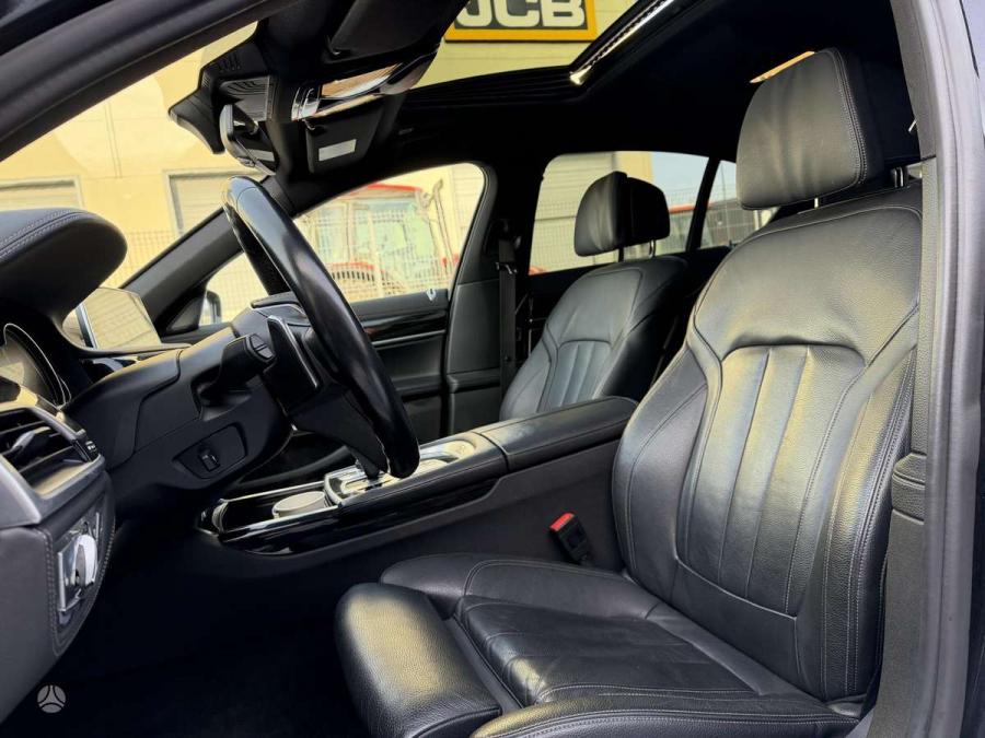 Black BMW 730 2017 in Vilnius, with an engine capacity of 2.99 L and mileage of 190 thousand km for 29500 €, photo 8 on AUTOMOTO.COM.LV