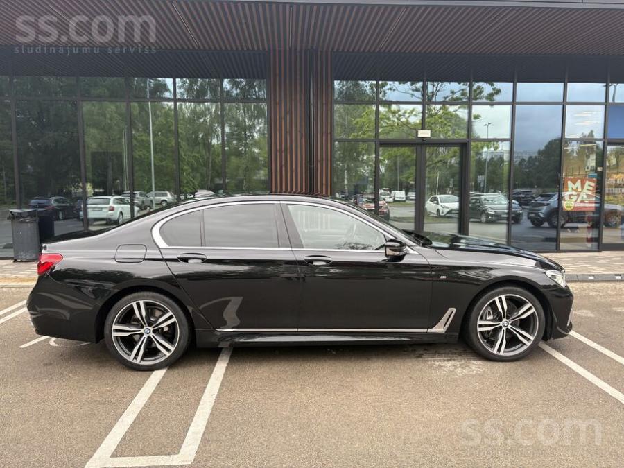 Melns BMW 730 2017 Rīga, ar dzinēja tilpumu 3.00 L un nobraukumu 214 tūkst. km par 26500 €, foto 5 vietnē AUTOMOTO.COM.LV