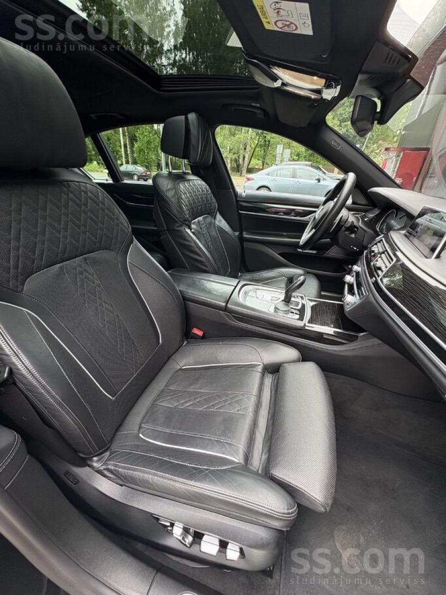 Melns BMW 730 2017 Rīga, ar dzinēja tilpumu 3.00 L un nobraukumu 214 tūkst. km par 26500 €, foto 12 vietnē AUTOMOTO.COM.LV