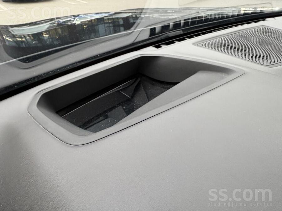 Melns BMW 730 2017 Rīga, ar dzinēja tilpumu 3.00 L un nobraukumu 214 tūkst. km par 26500 €, foto 16 vietnē AUTOMOTO.COM.LV