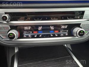 Melns BMW 730 2017 Rīga, ar dzinēja tilpumu 3.00 L un nobraukumu 214 tūkst. km par 26500 €, foto 17 vietnē AUTOMOTO.COM.LV