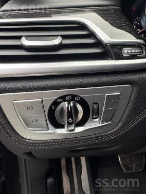 Melns BMW 730 2017 Rīga, ar dzinēja tilpumu 3.00 L un nobraukumu 214 tūkst. km par 26500 €, foto 25 vietnē AUTOMOTO.COM.LV